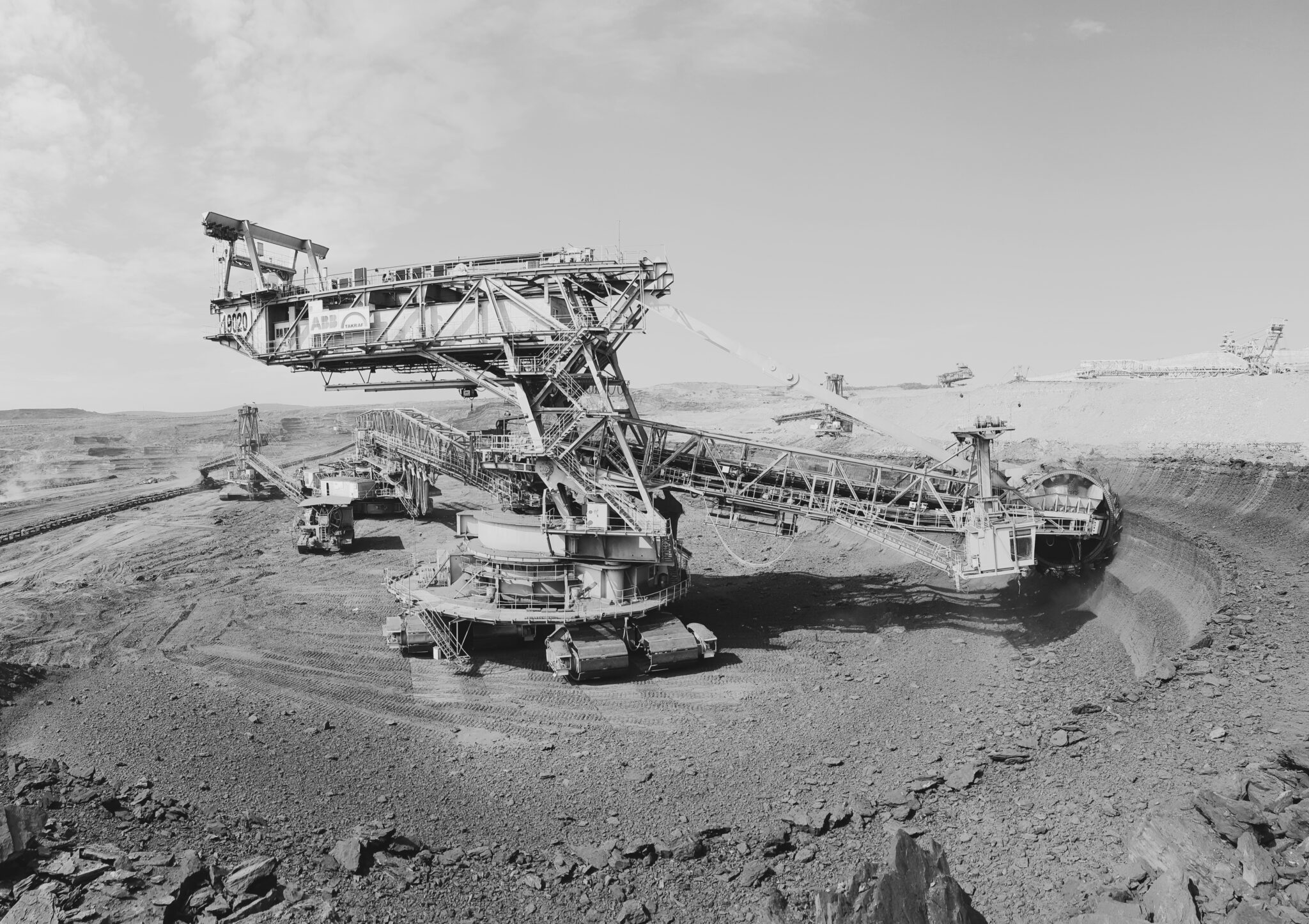 Sage 300 - Software for Mining, Oil, and Gas Industry